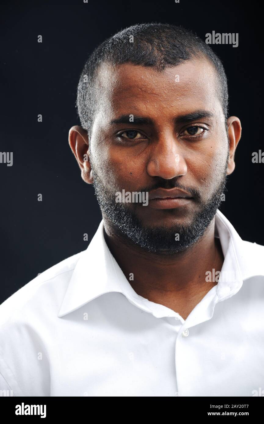 Portrait of young fine black man Stock Photo - Alamy