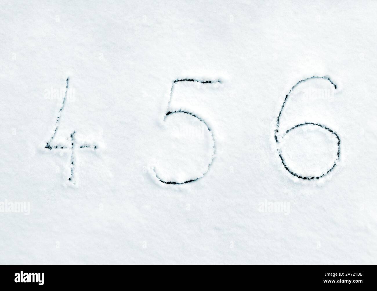 Snow numbers handwriting font Stock Photo - Alamy