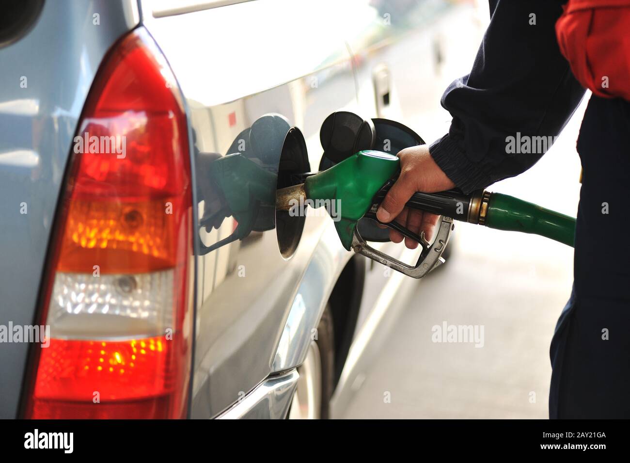 Car Filling Station High Resolution Stock Photography and Images - Alamy