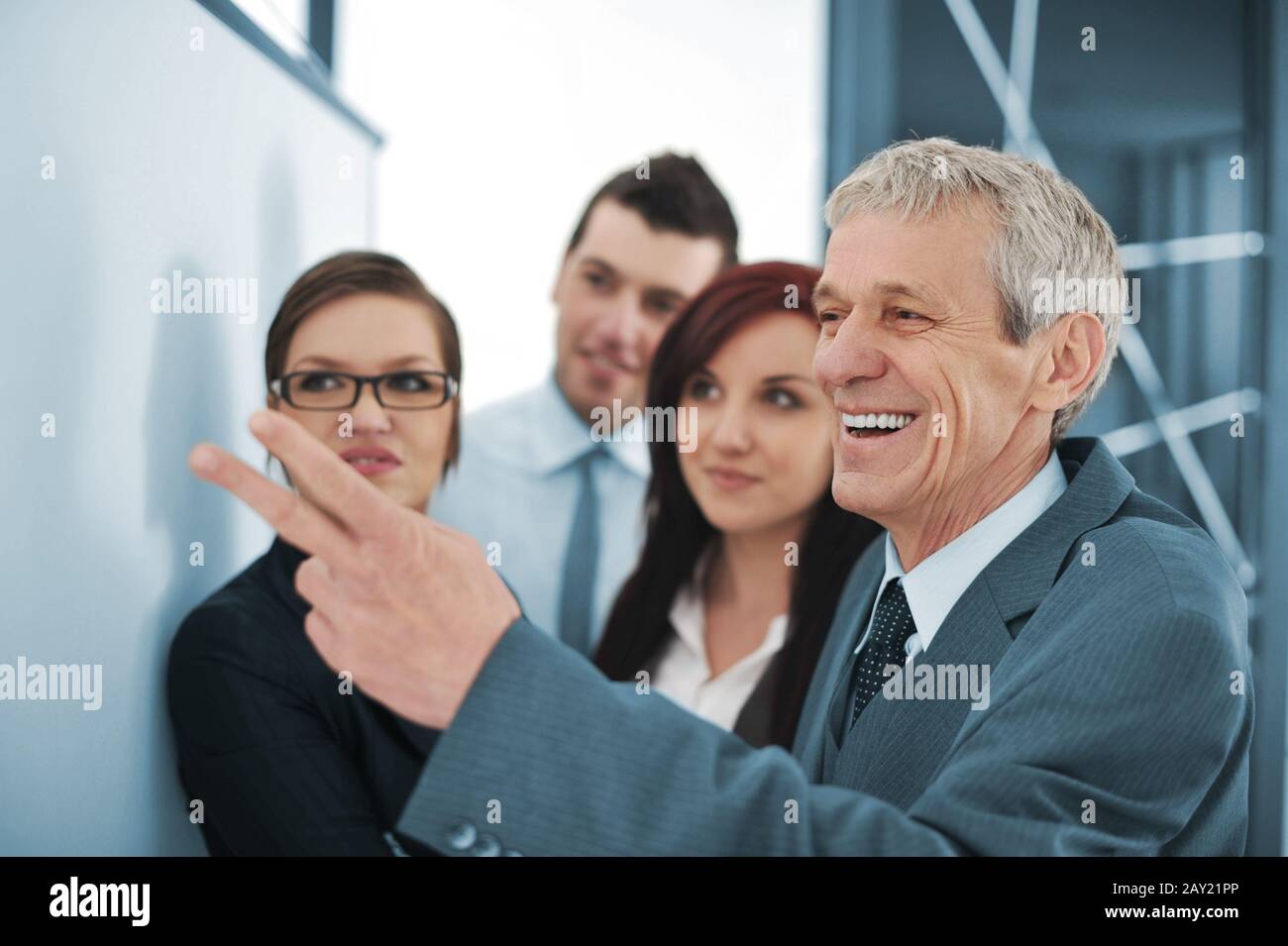 Explaining graph hi-res stock photography and images - Alamy