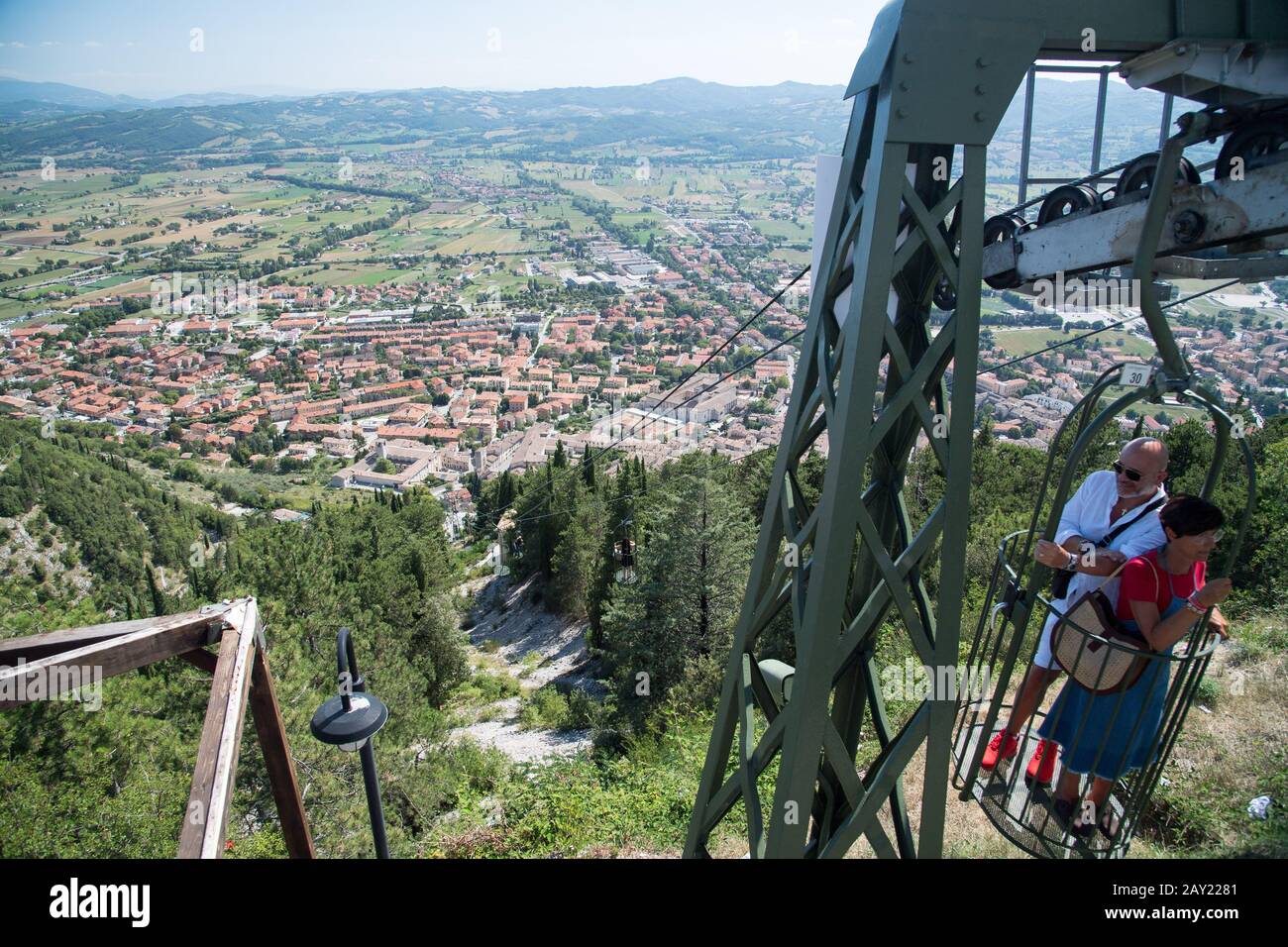 Funivia colle eletto hi-res stock photography and images - Alamy
