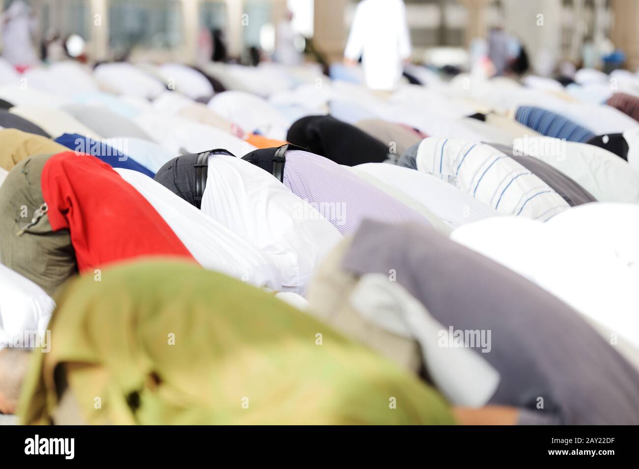 Muslims hajj praying group hi-res stock photography and images - Alamy