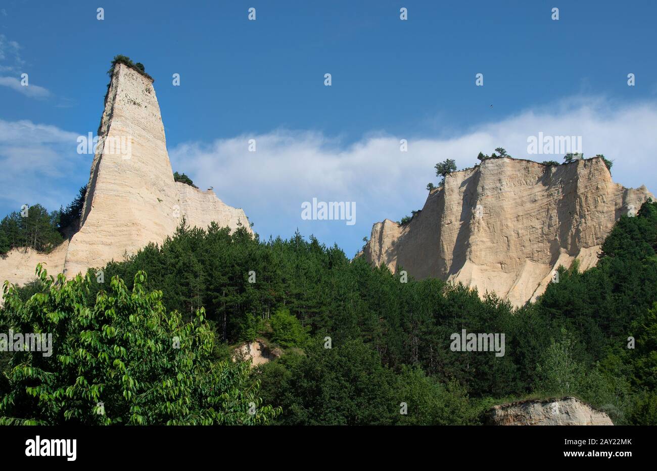 Bulgaria, Melnik, rock formations and sand pyramids Stock Photo - Alamy