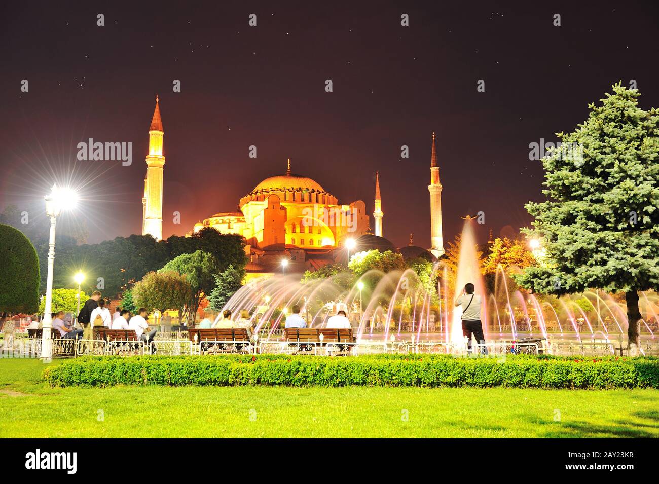 Istanbul, gorgeous night scene Stock Photo - Alamy
