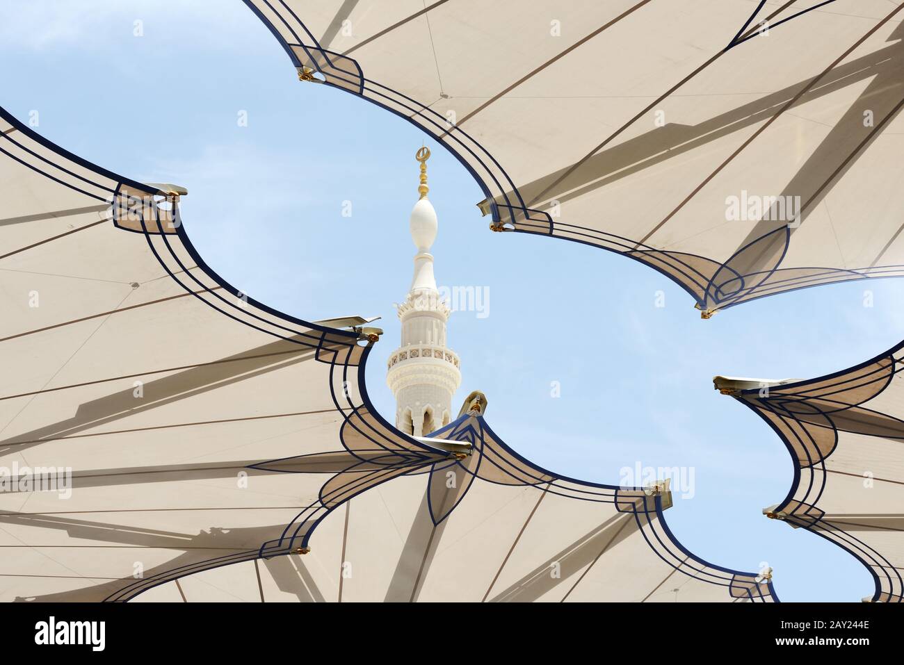 Madinah Umbrella Stock Photos & Madinah Umbrella Stock Images - Alamy