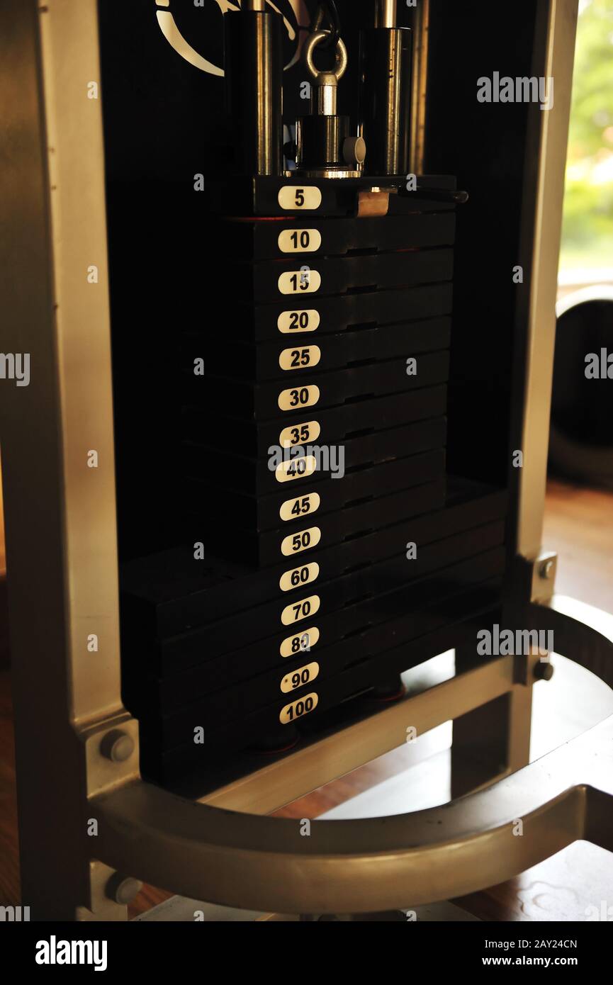 Stack of rusty metal weights in gym bodybuilding equipment Stock Photo ...