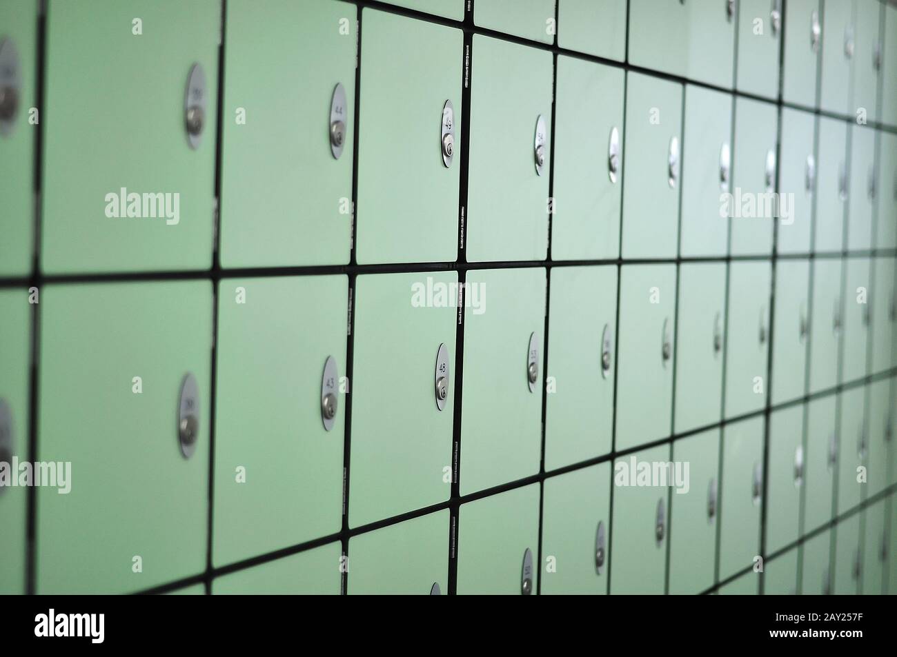 Green lockers hi-res stock photography and images - Alamy