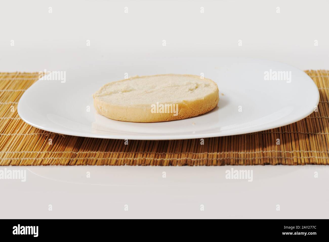 Bread on plate Stock Photo - Alamy