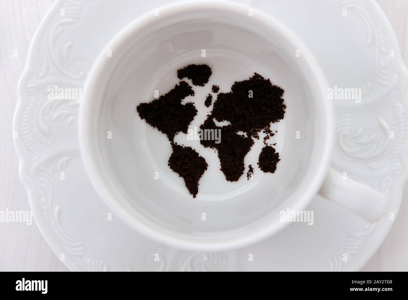 World map in coffee cup Stock Photo - Alamy