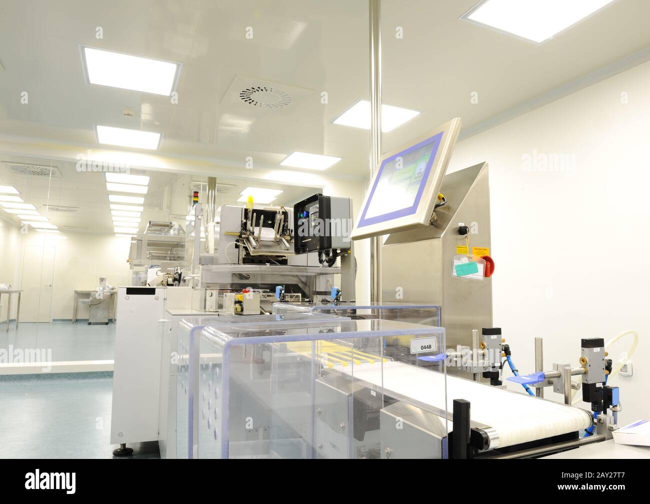 production line in modern factory Stock Photo - Alamy