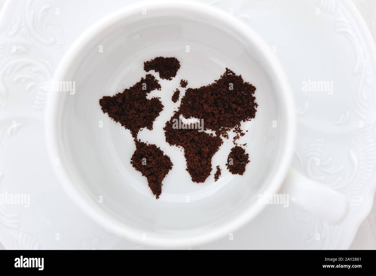 World map in coffee cup Stock Photo - Alamy