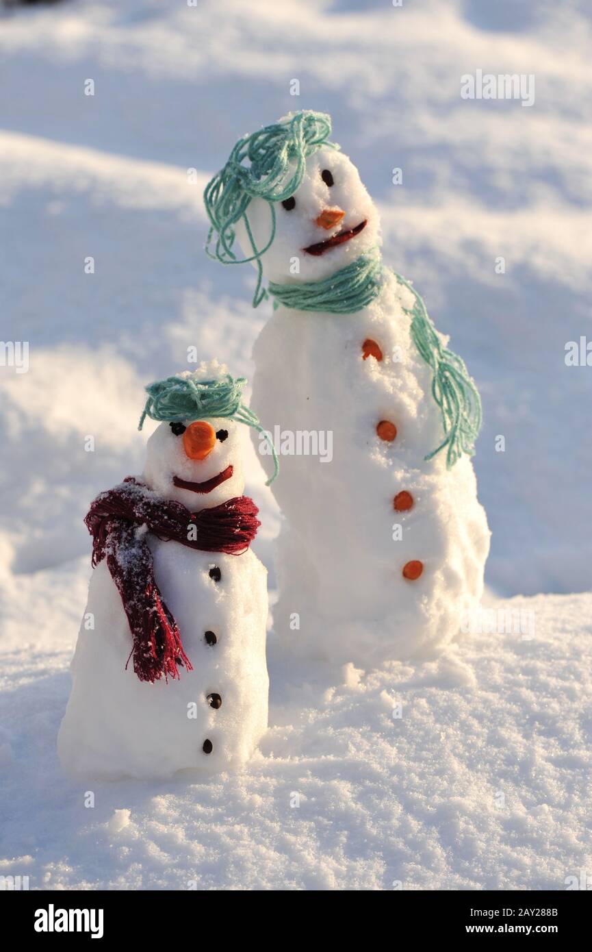 Real snowman hi-res stock photography and images - Alamy