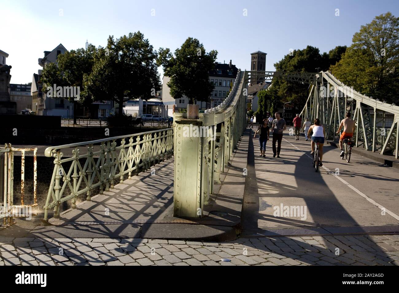 Turntable bridge at Rheinauhafen harbour Stock Photo - Alamy