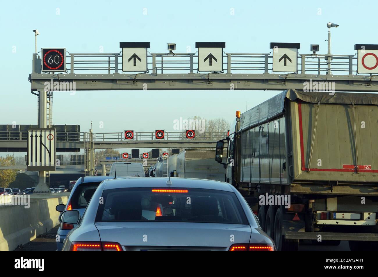 High traffic volume in front of the Lövenich tunnel Stock Photo - Alamy