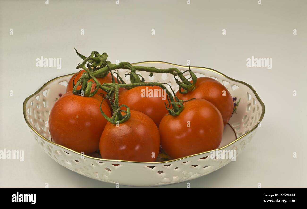 Skin of tomato hi-res stock photography and images - Alamy