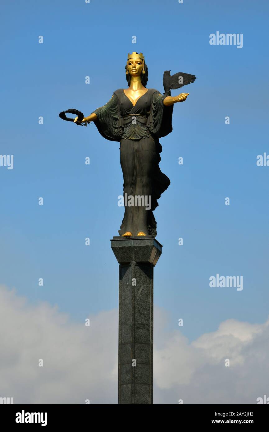 Statue of sveti sofia hi-res stock photography and images - Alamy