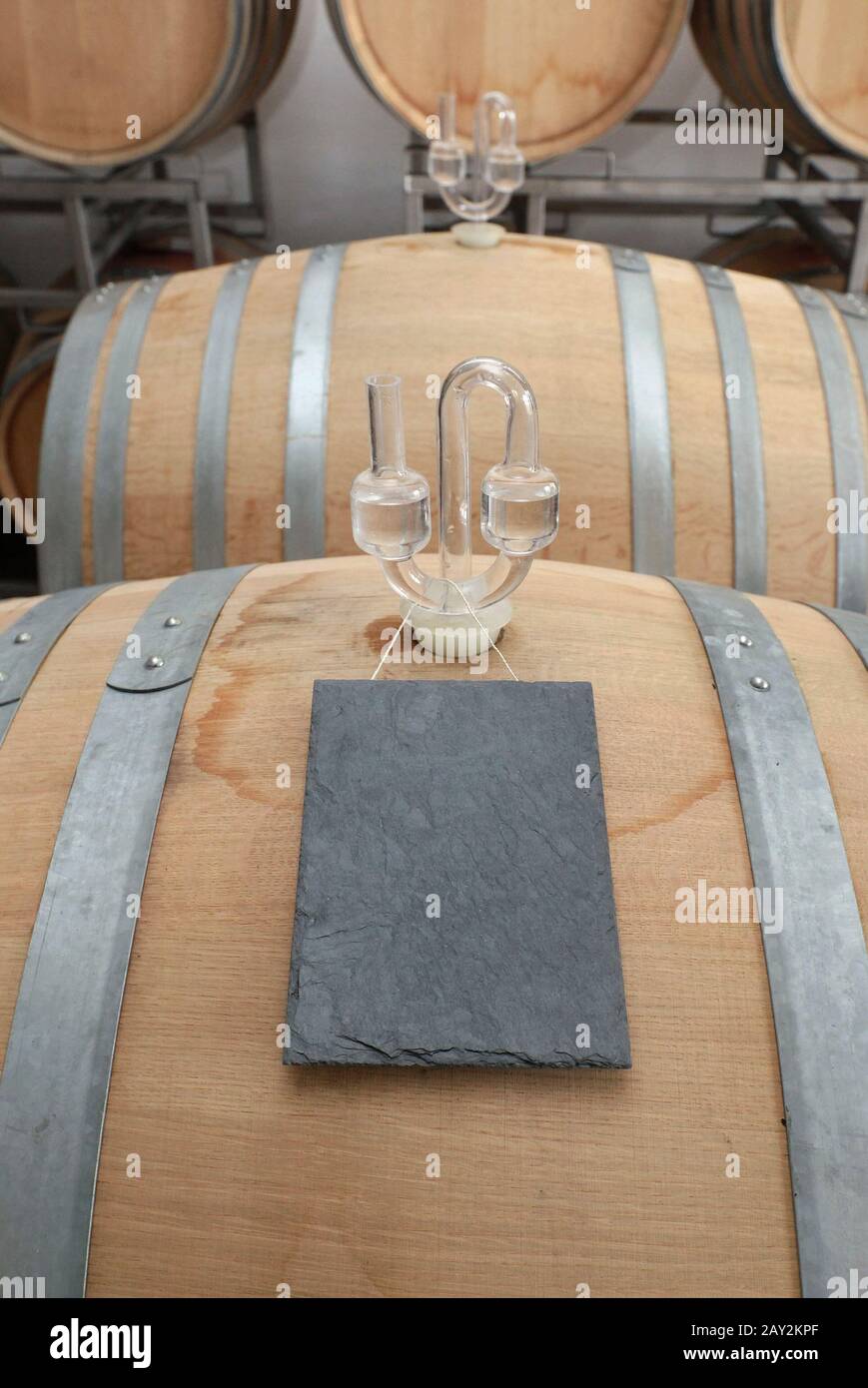 Wine cask hi-res stock photography and images - Alamy