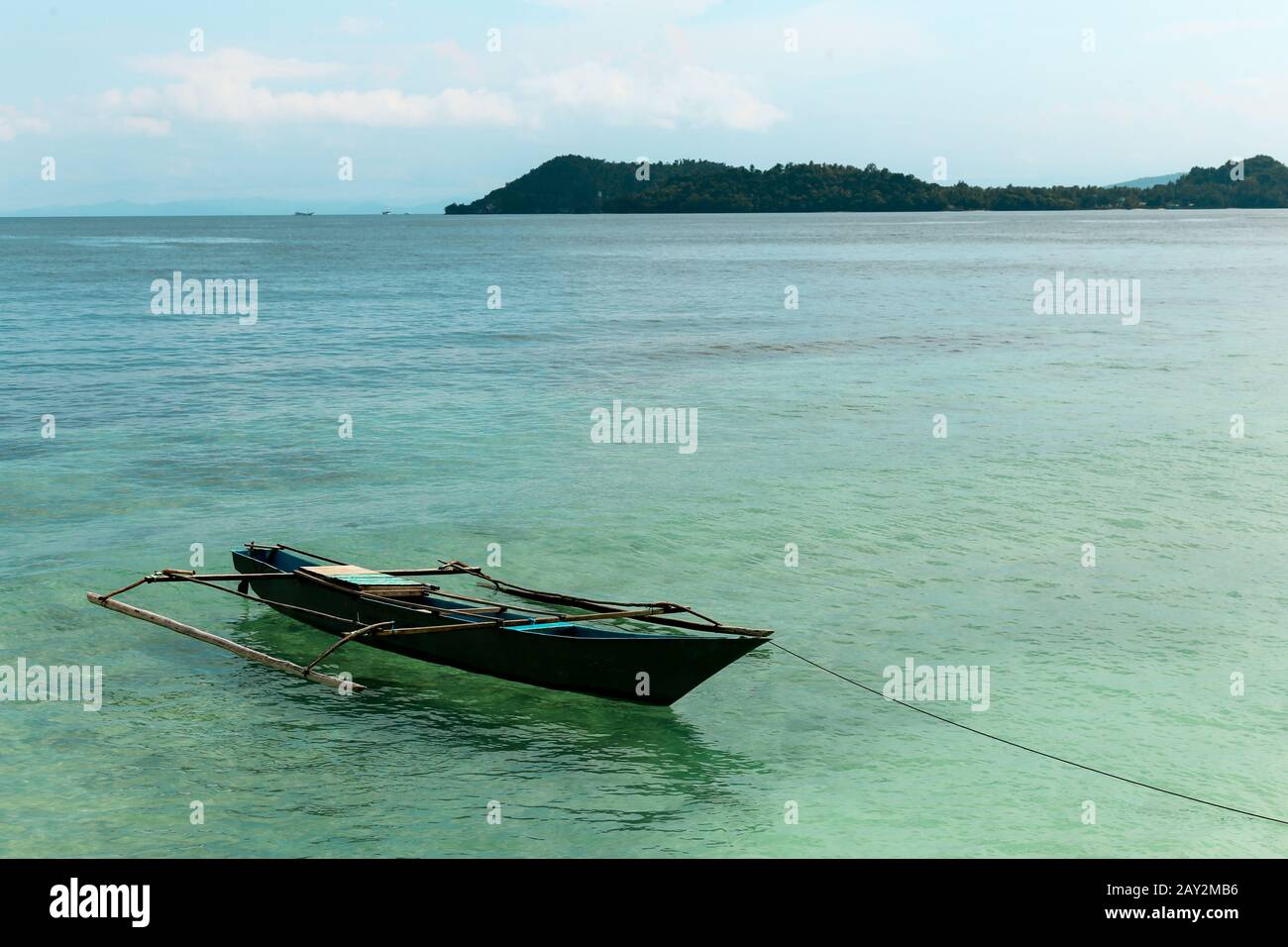 Fisherman boat raja ampat hi-res stock photography and images - Alamy