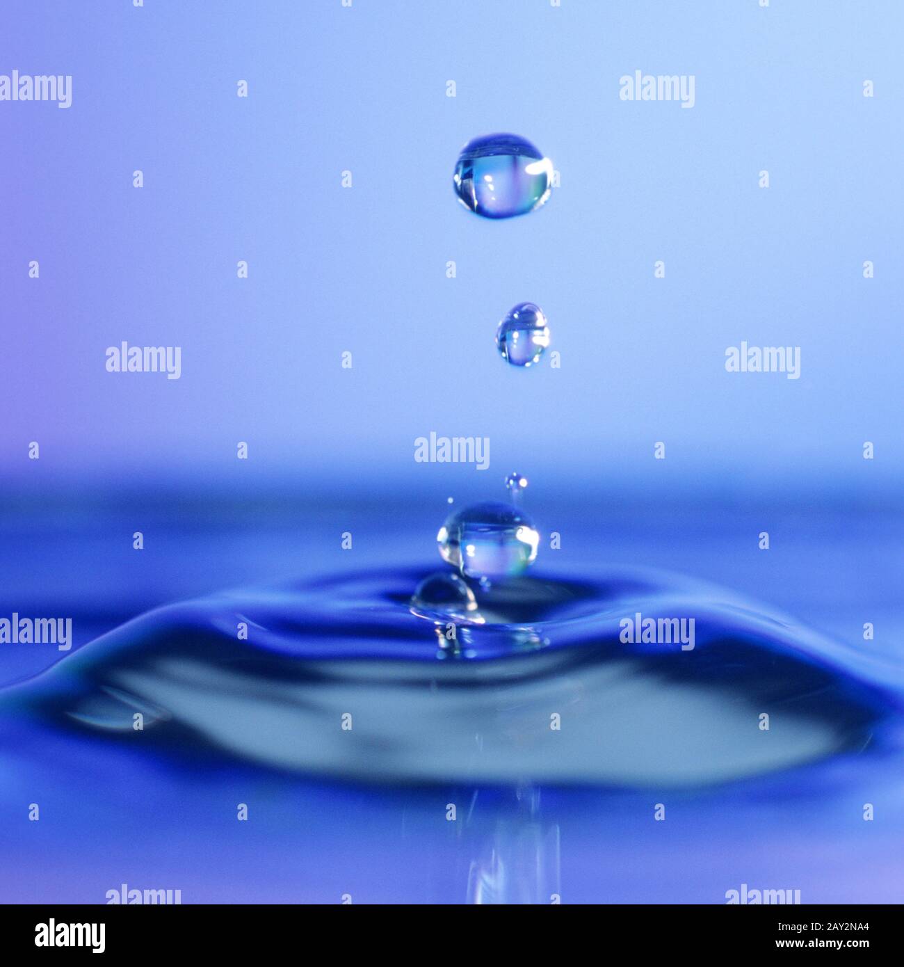 waterdrops splashing on water surface Stock Photo - Alamy
