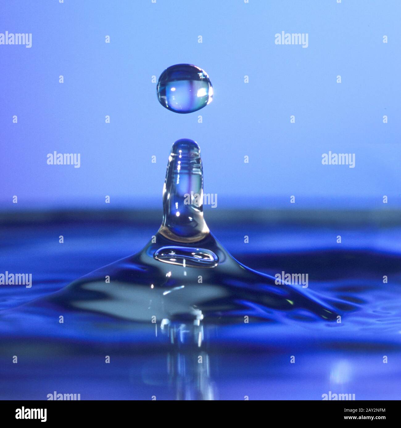 waterdrops splashing on water surface Stock Photo - Alamy
