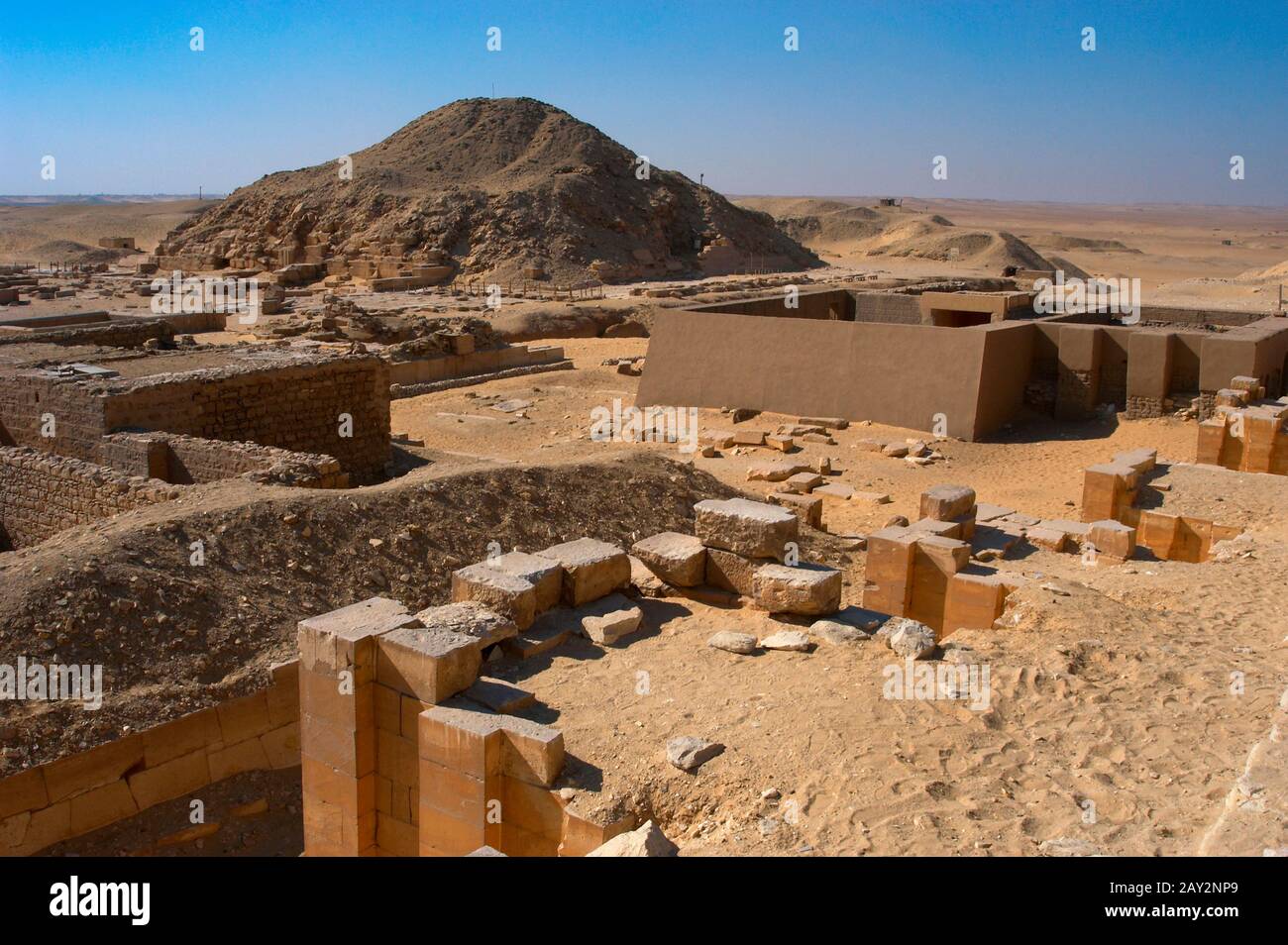 Pyramid complex of unas hi-res stock photography and images - Alamy