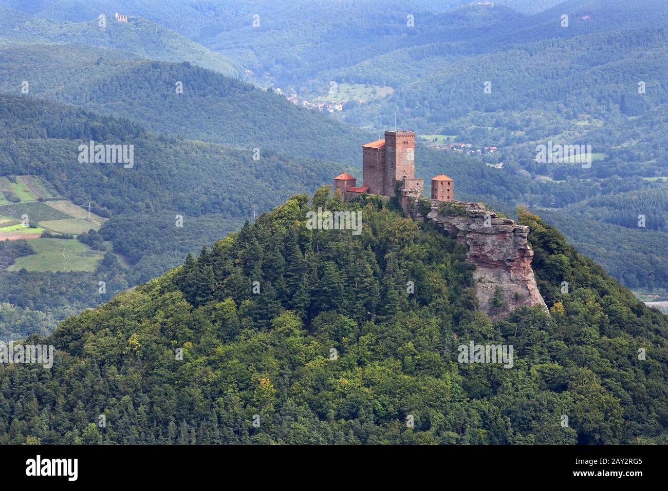 Trifels hi-res stock photography and images - Alamy
