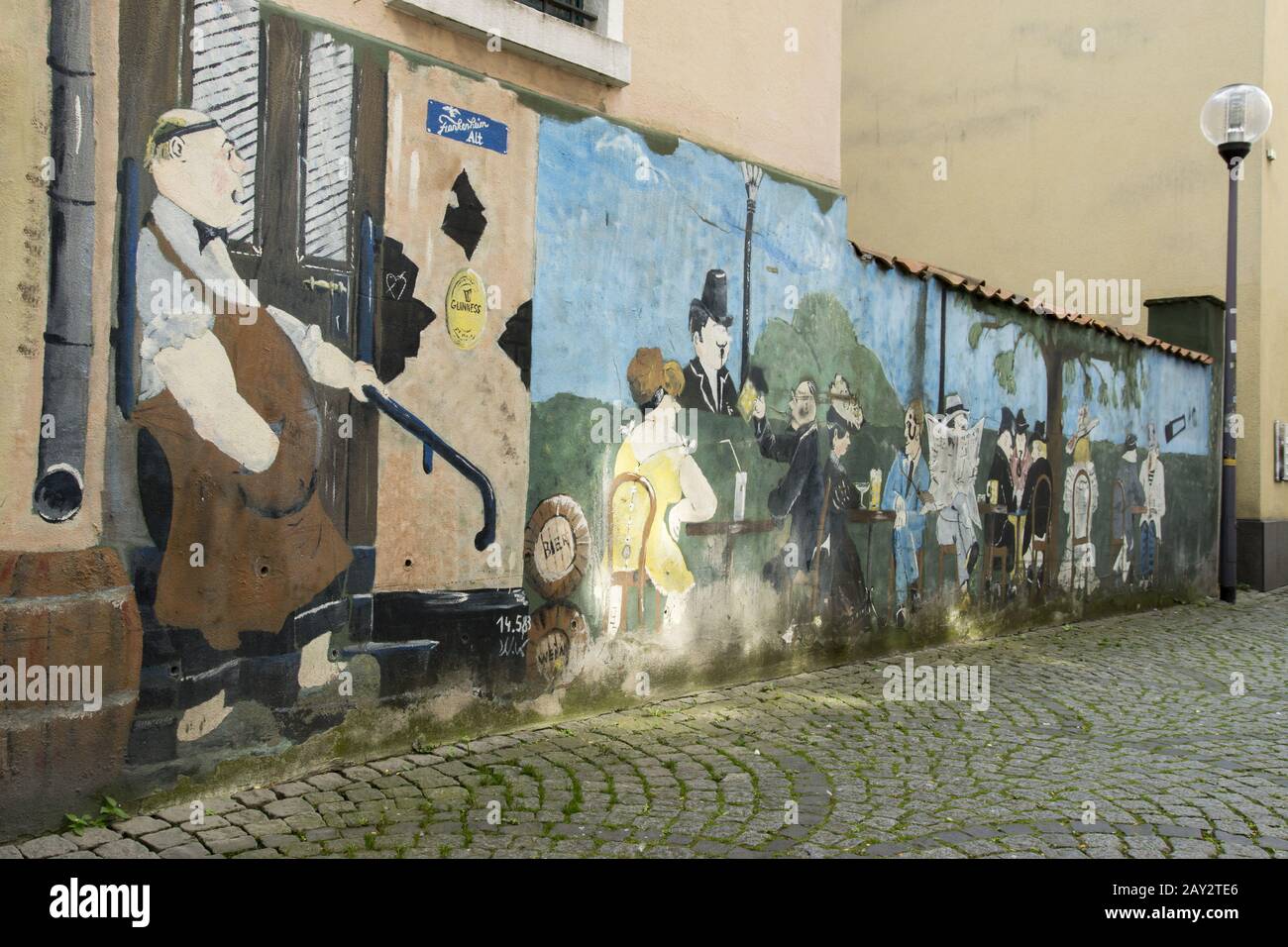 German urban painting hi-res stock photography and images - Alamy