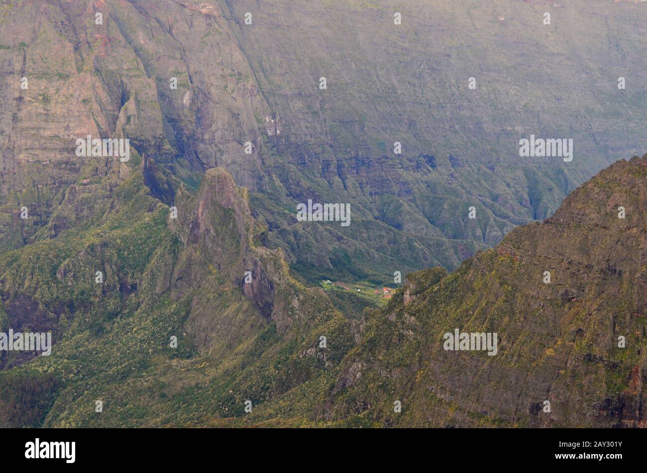 Reunion island highest point hi-res stock photography and images - Alamy