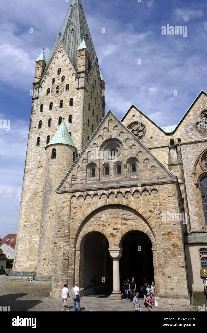 Paderborn portal hi-res stock photography and images - Alamy