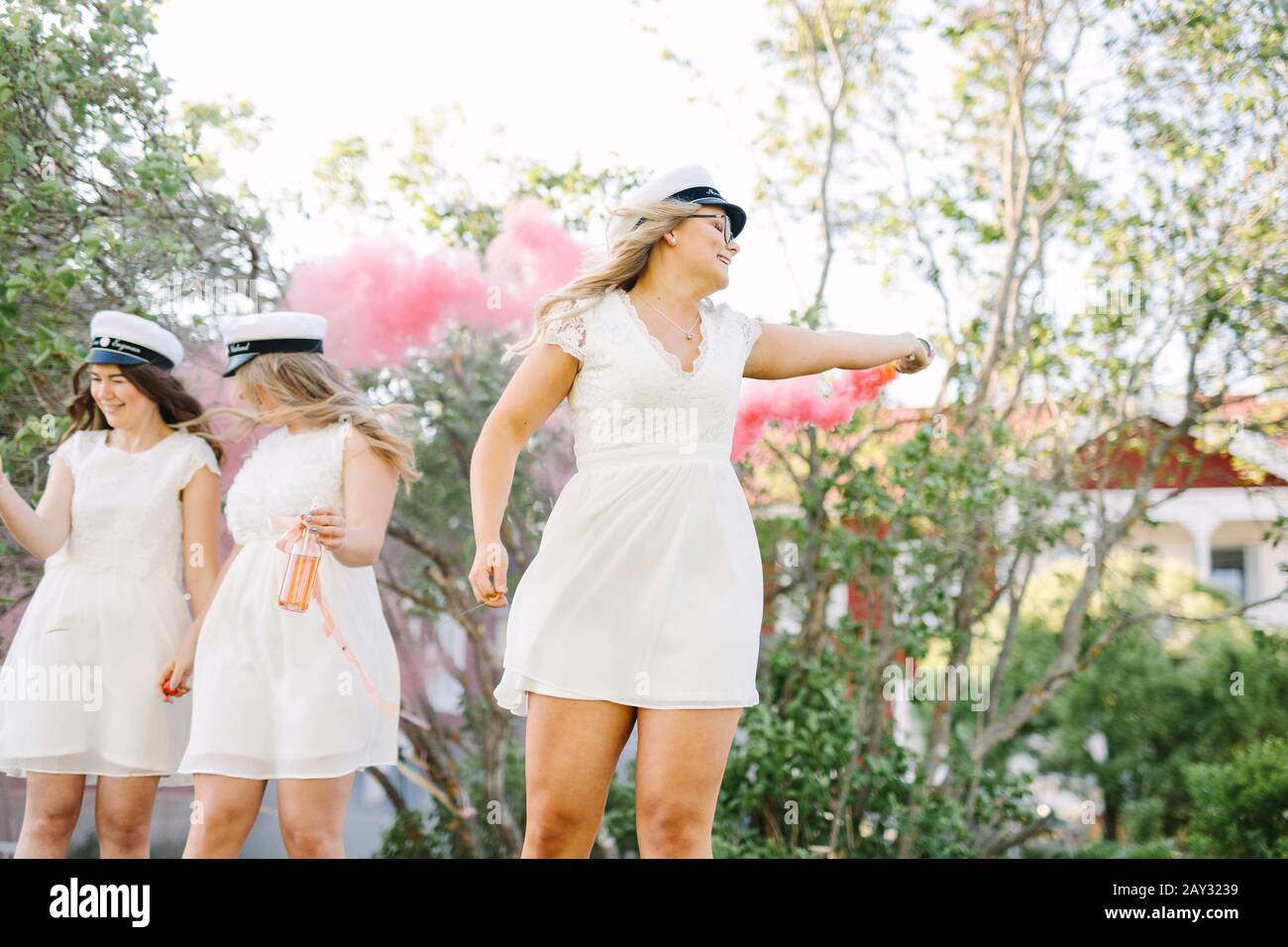 Women celebrating graduation Stock Photo - Alamy