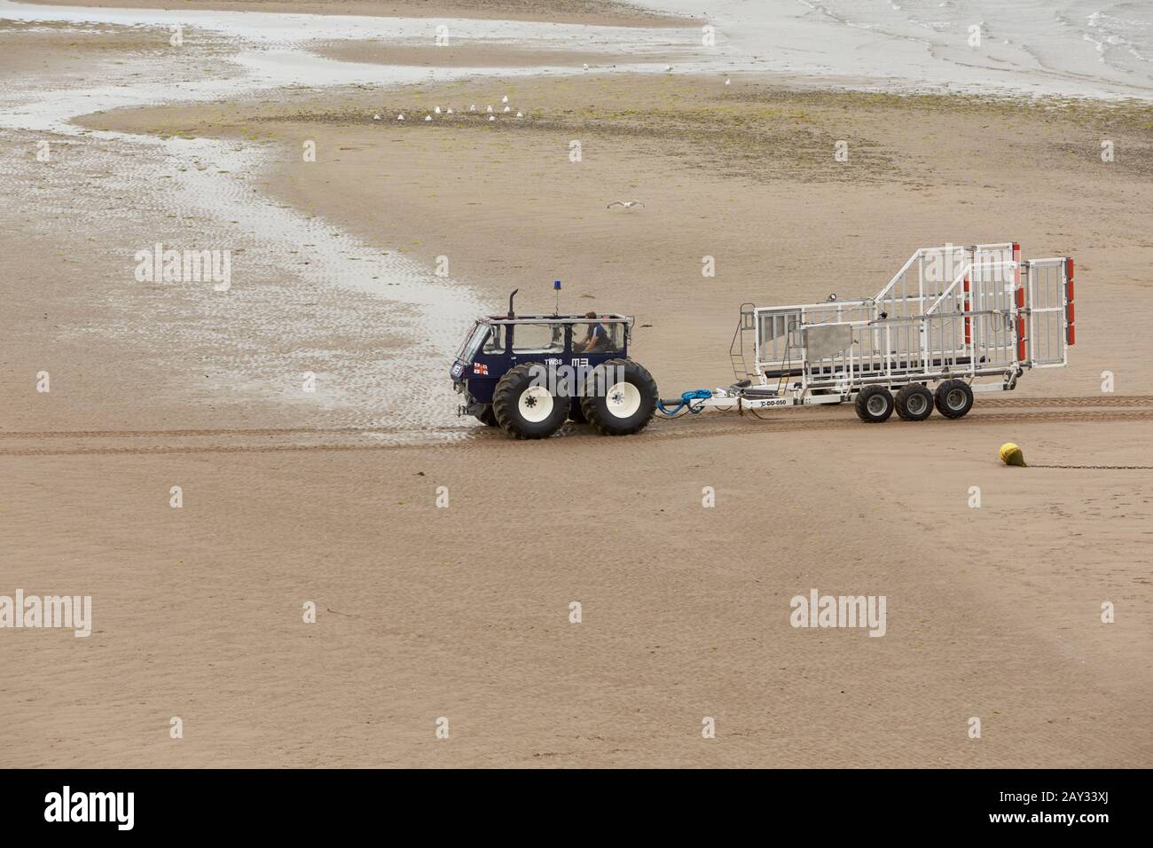 Talus mb 764 amphibious tractor, RNLI launch and recovery vehicle ...