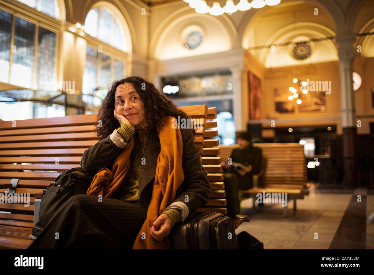 Woman wait waiting hand hi-res stock photography and images - Alamy