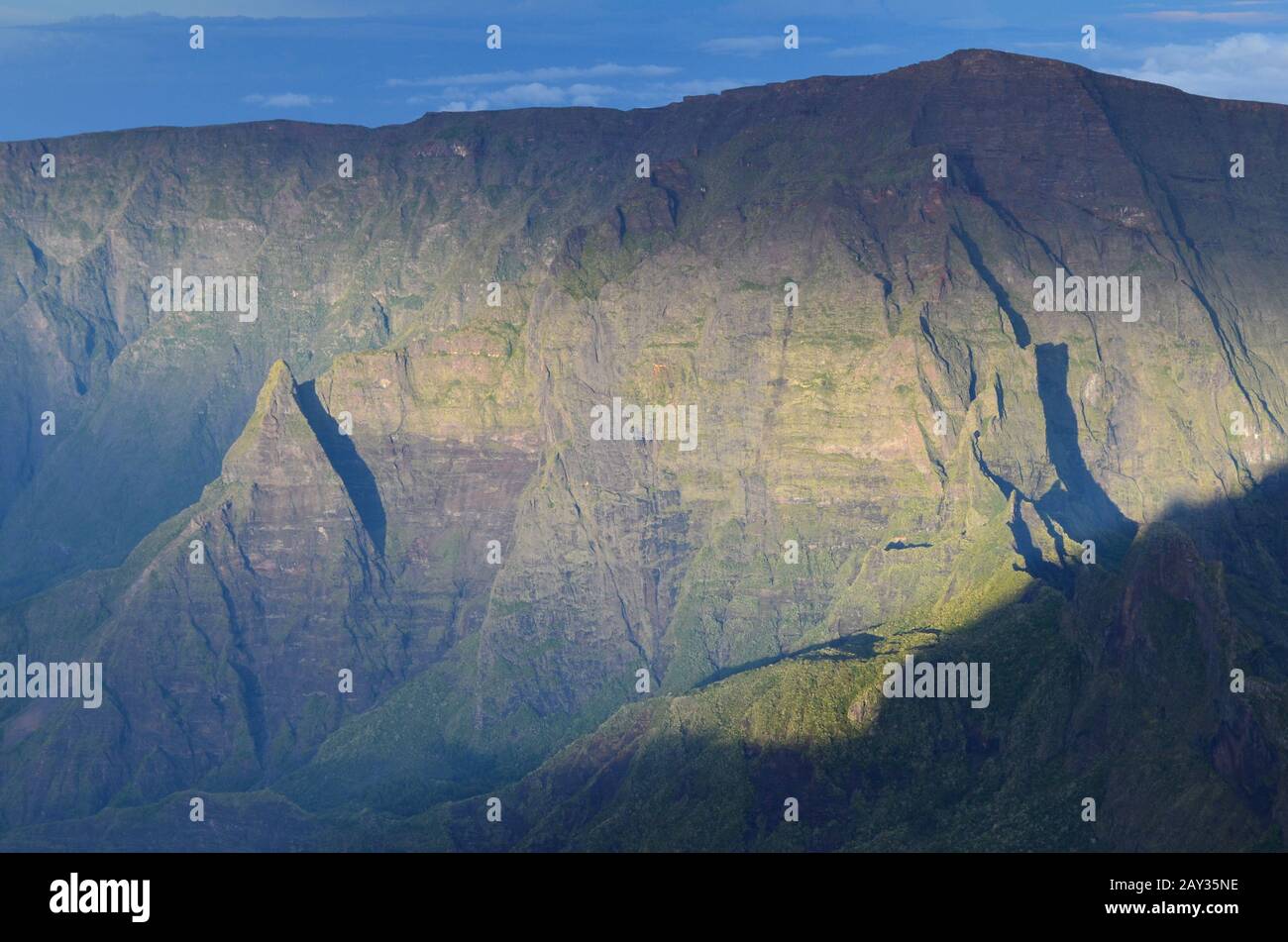 Reunion island highest point hi-res stock photography and images - Alamy