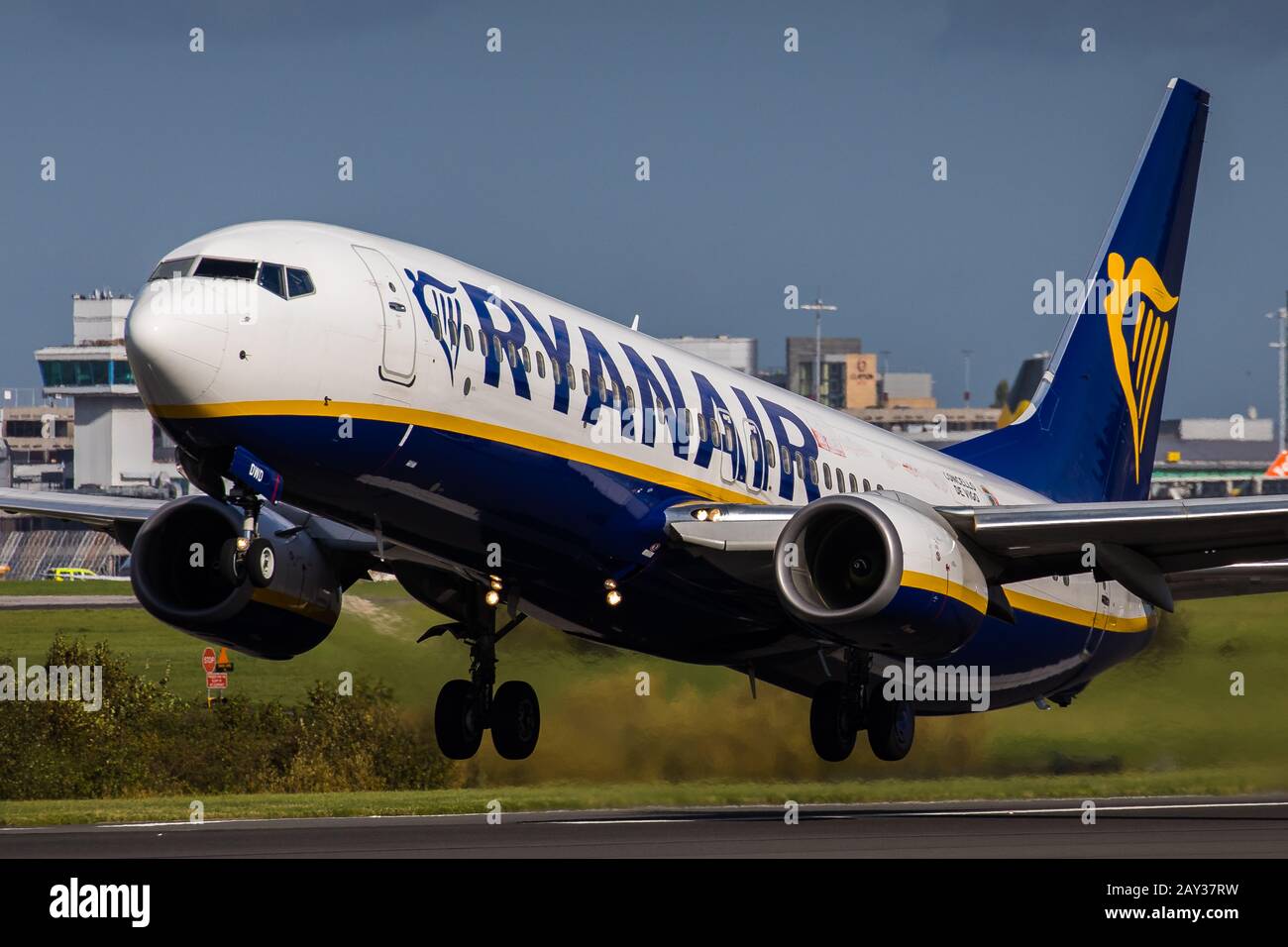 Boeing 737 ng max ei hi-res stock photography and images - Alamy