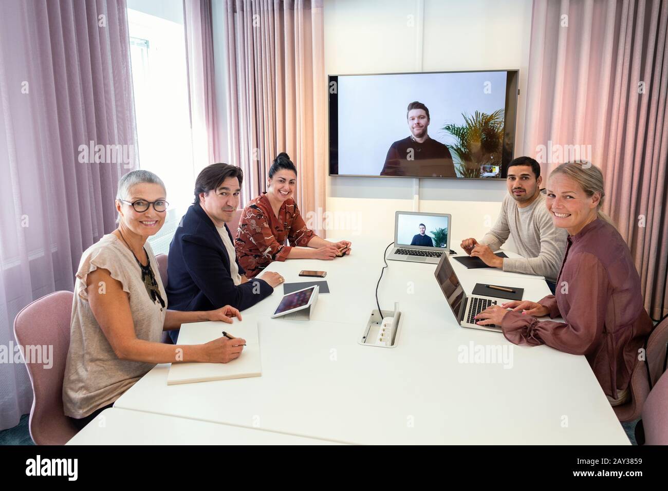People during video conference Stock Photo - Alamy