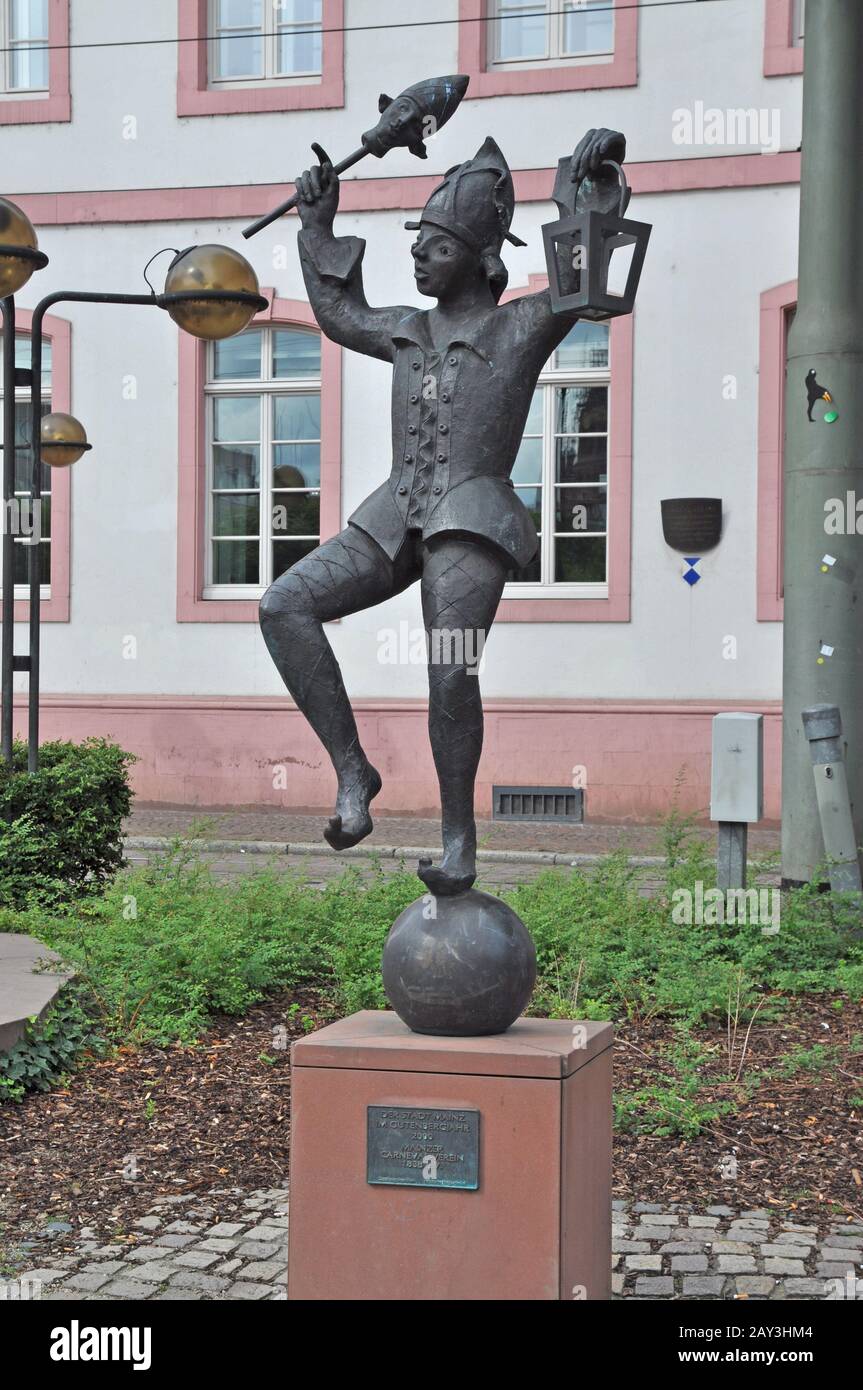 Schillerplatz High Resolution Stock Photography and Images - Alamy