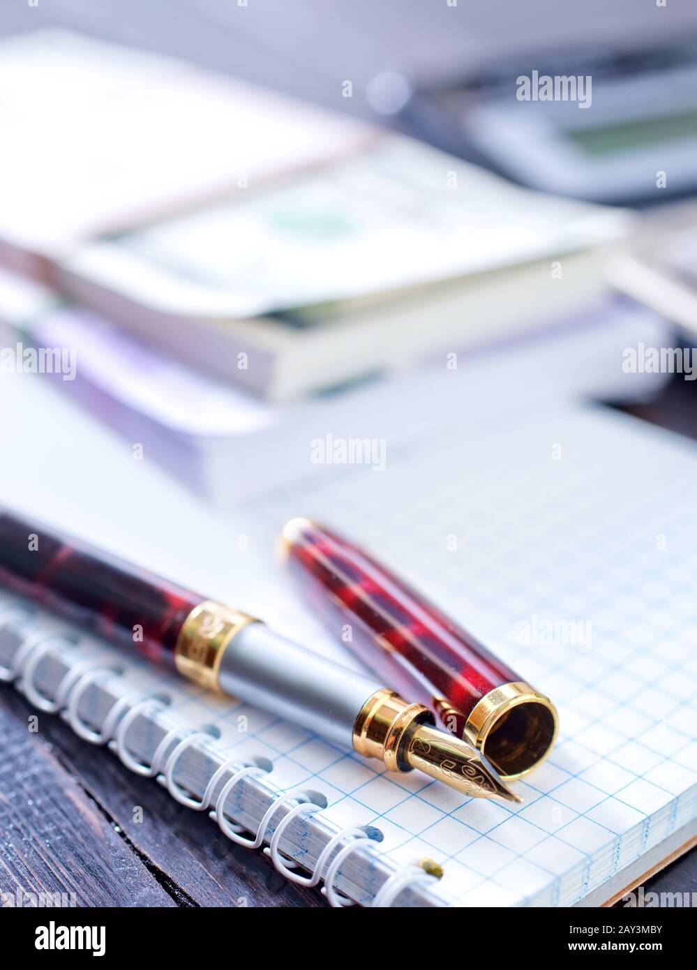 pen and note Stock Photo - Alamy