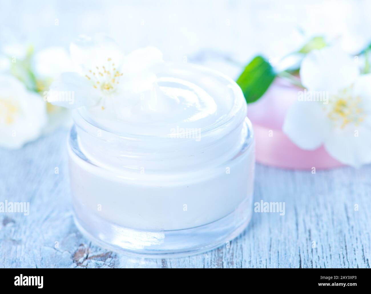 cosmetic cream Stock Photo - Alamy