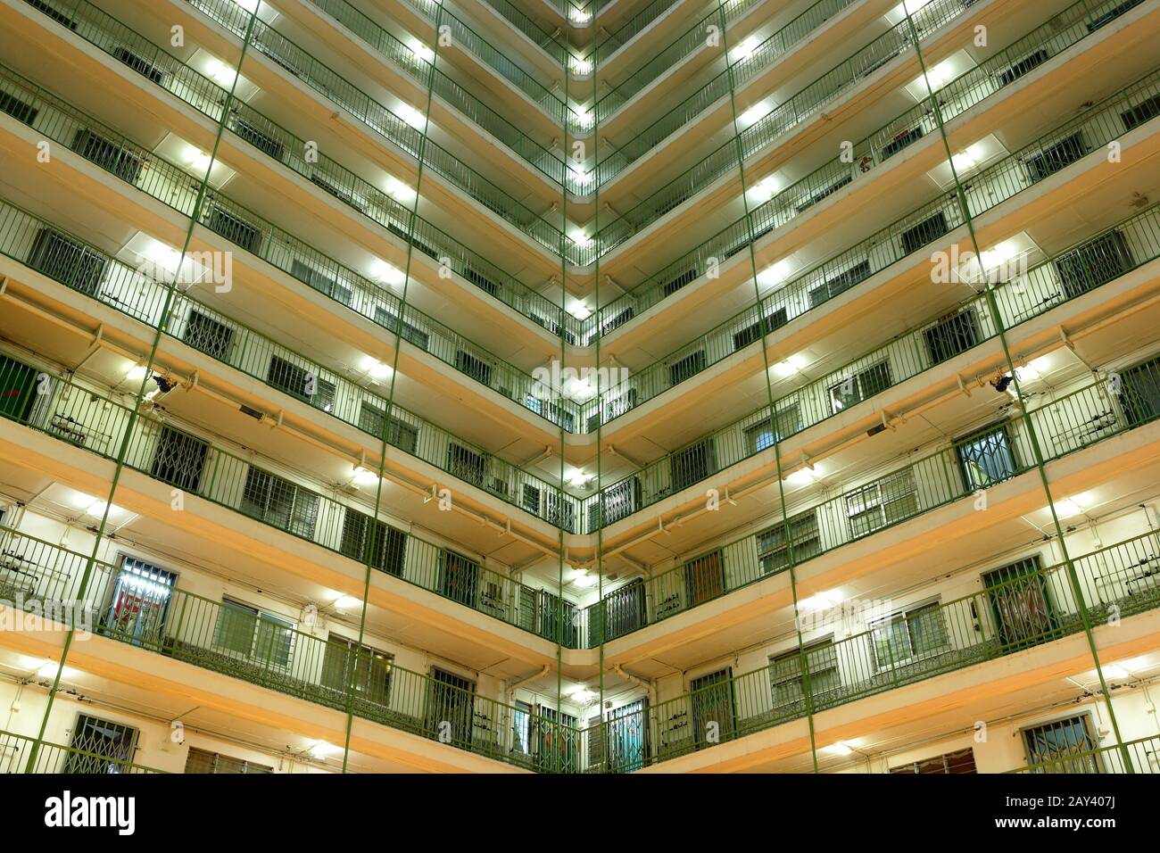 Hong Kong public housing apartment block Stock Photo - Alamy