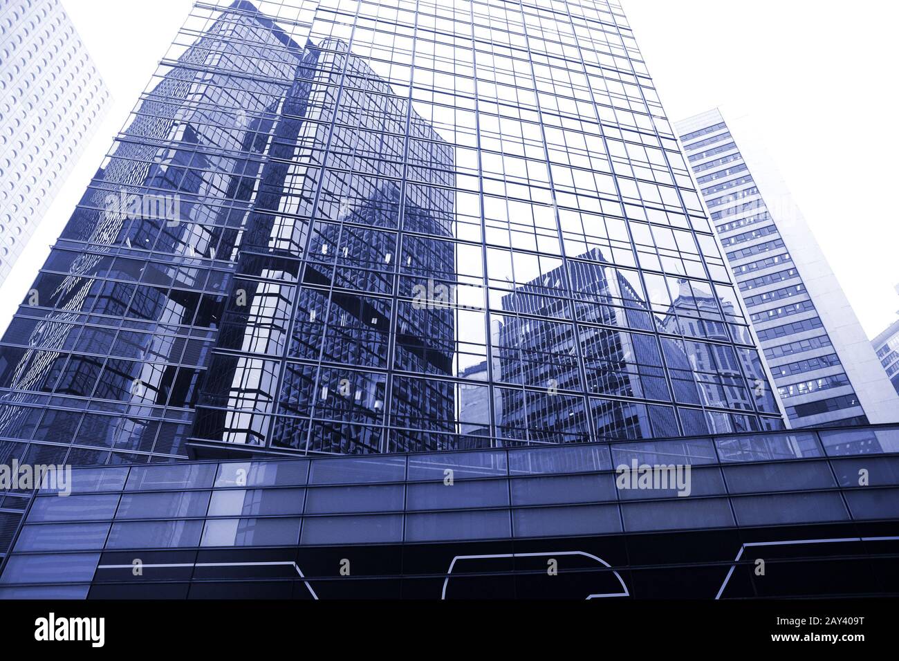 glass wall of office building Stock Photo - Alamy