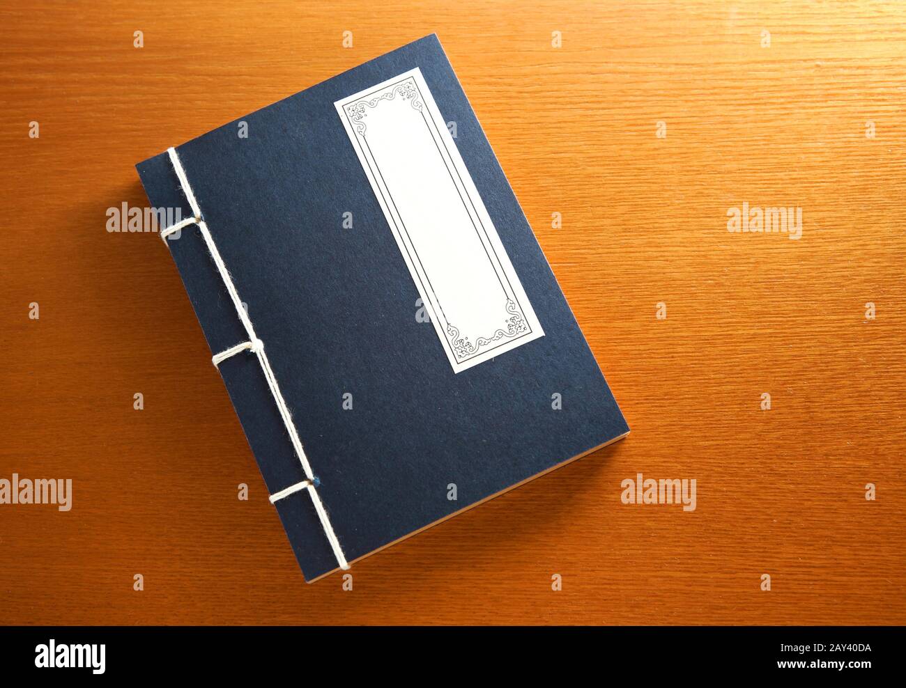 Chinese book page hi-res stock photography and images - Alamy