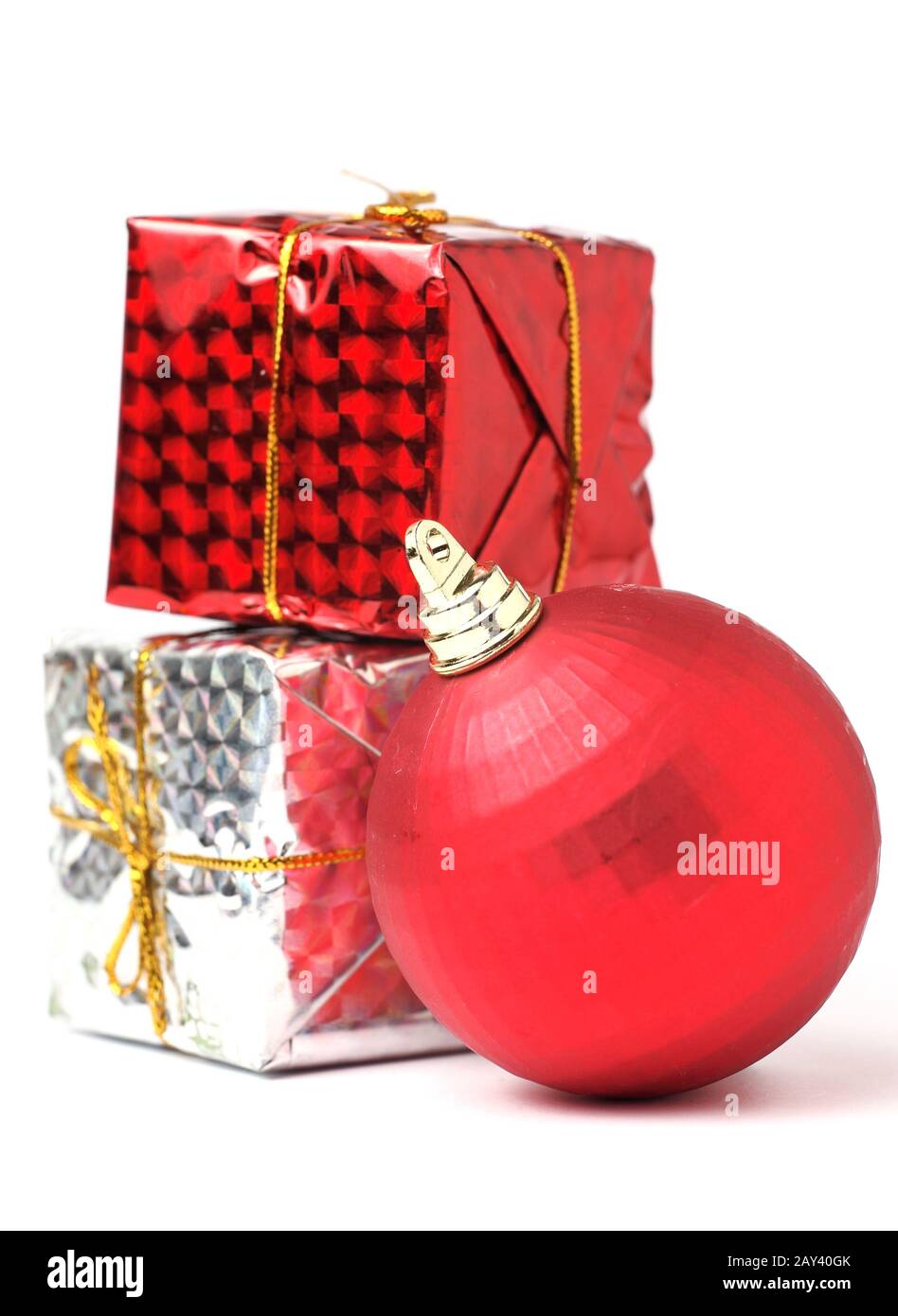 Christmas ball wrap gift present hi-res stock photography and images ...