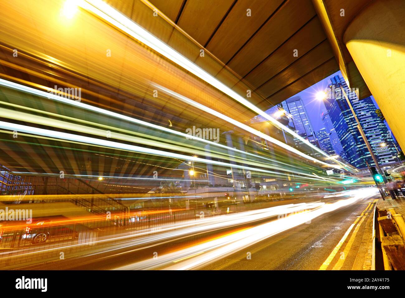traffic in city at night Stock Photo - Alamy