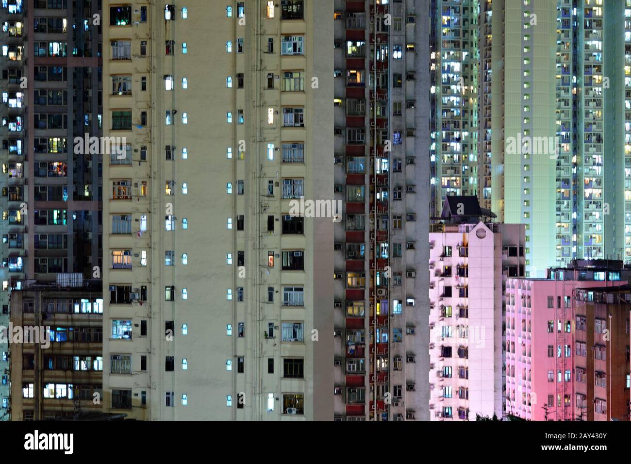 apartment building at night Stock Photo - Alamy