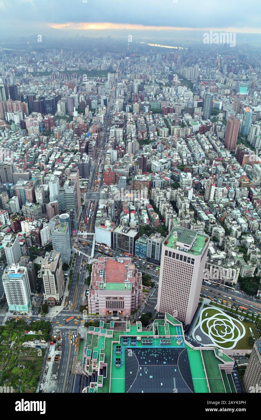 Taipei city tower hi-res stock photography and images - Alamy