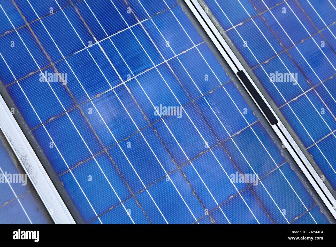Silicon solar cell hi-res stock photography and images - Alamy