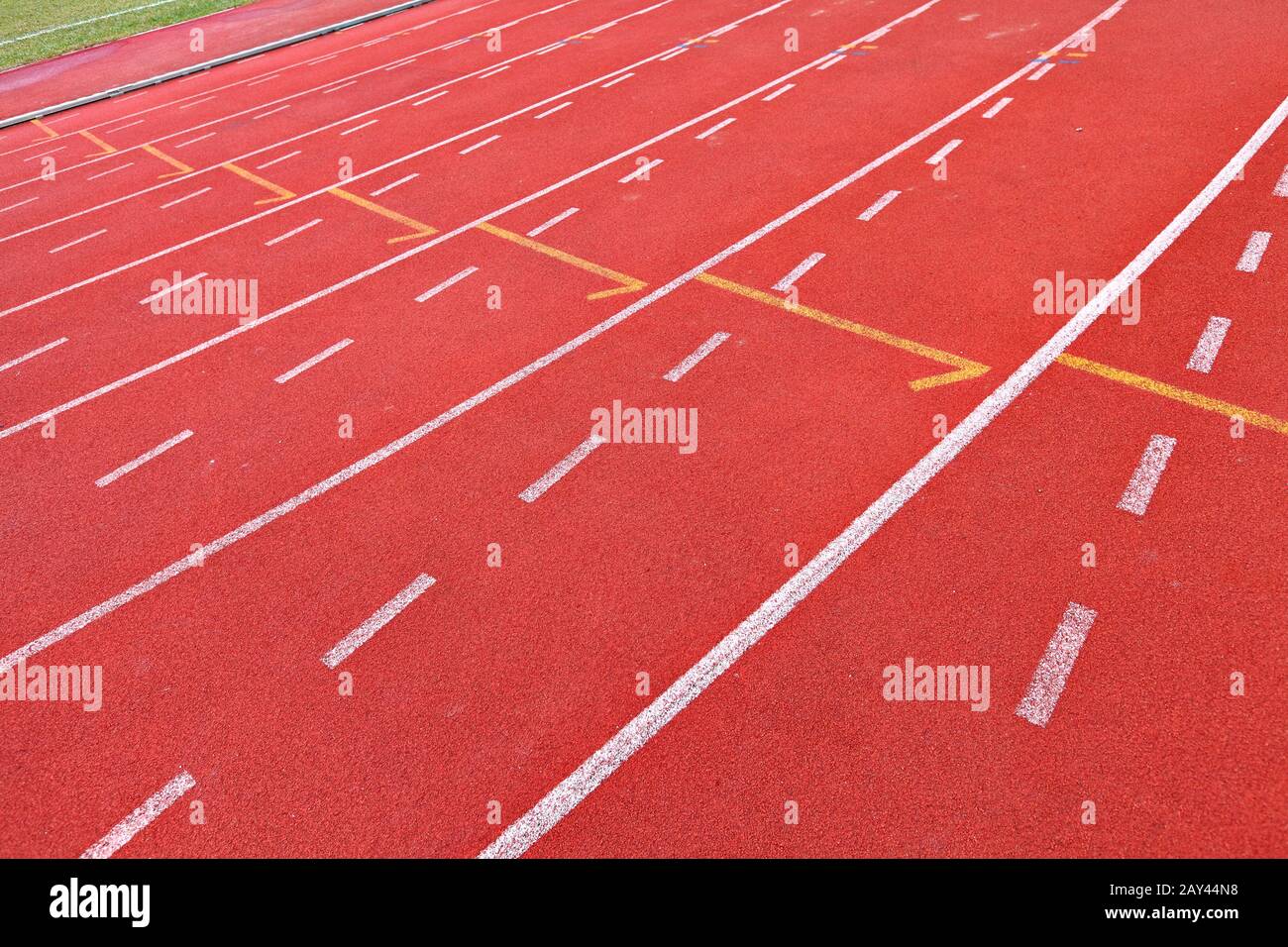 New track surface hi-res stock photography and images - Alamy