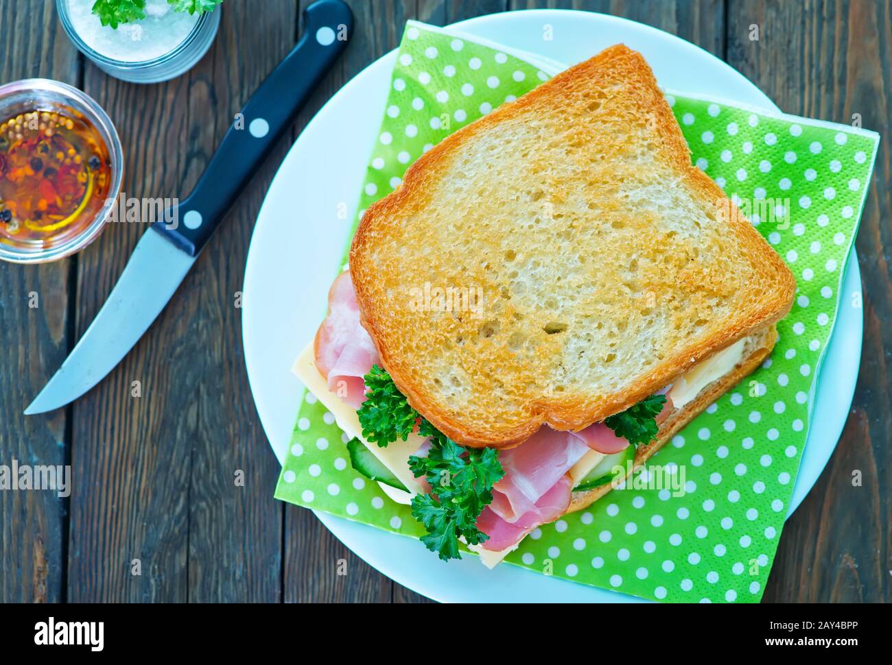 Cross section sandwich bread ham hi-res stock photography and images ...