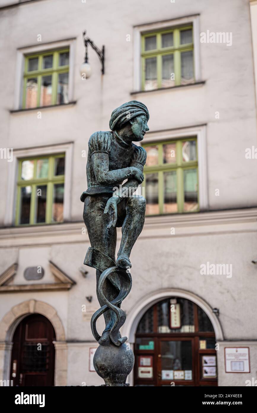 Statue in famous beautiful hi-res stock photography and images - Alamy