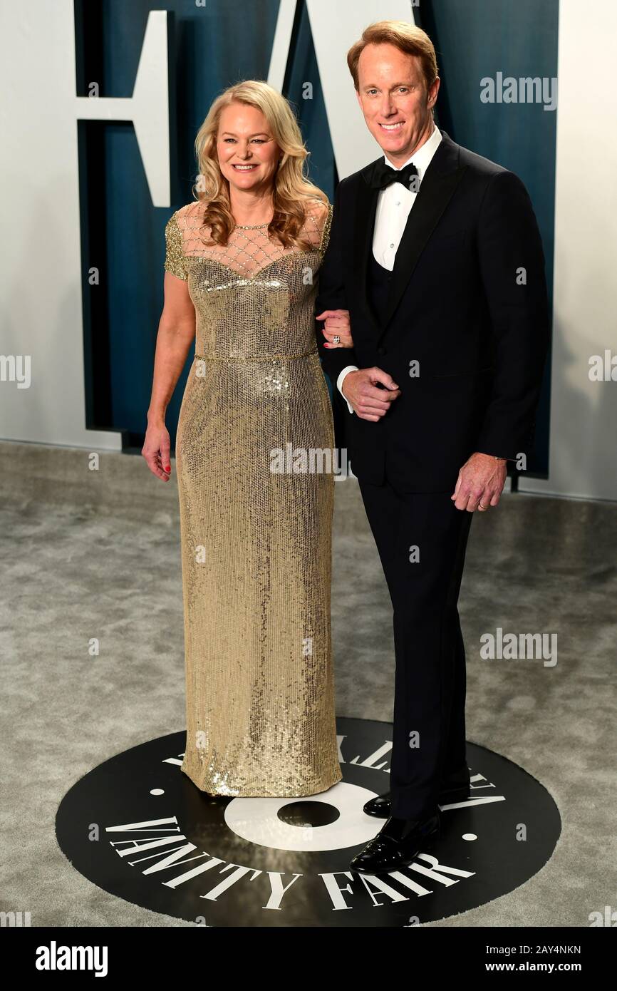 Roger Lynch (right) and Cathleen Lynch attending the Vanity Fair Oscar ...